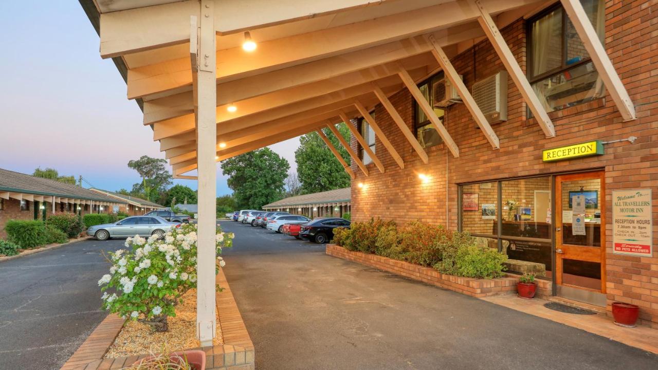 All Travellers Motor Inn:Home