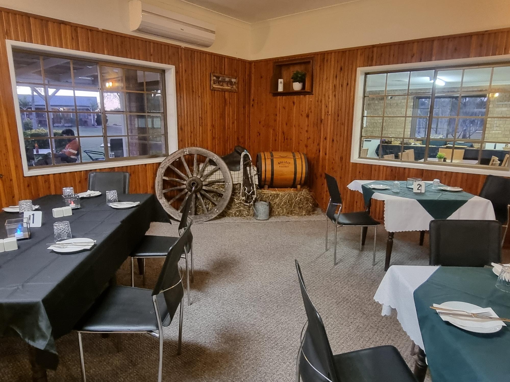 Koorawatha Homestead Motel:Home