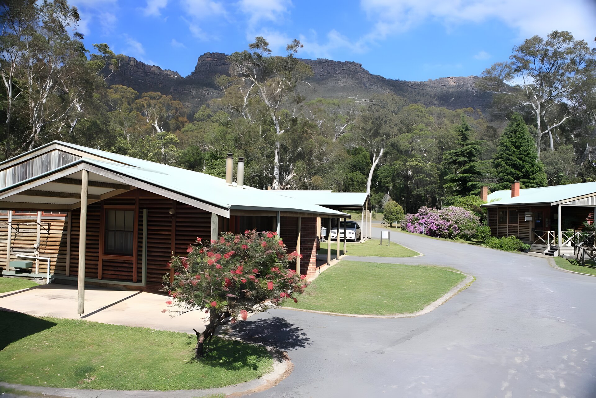 Halls Gap Log Cabins:Home