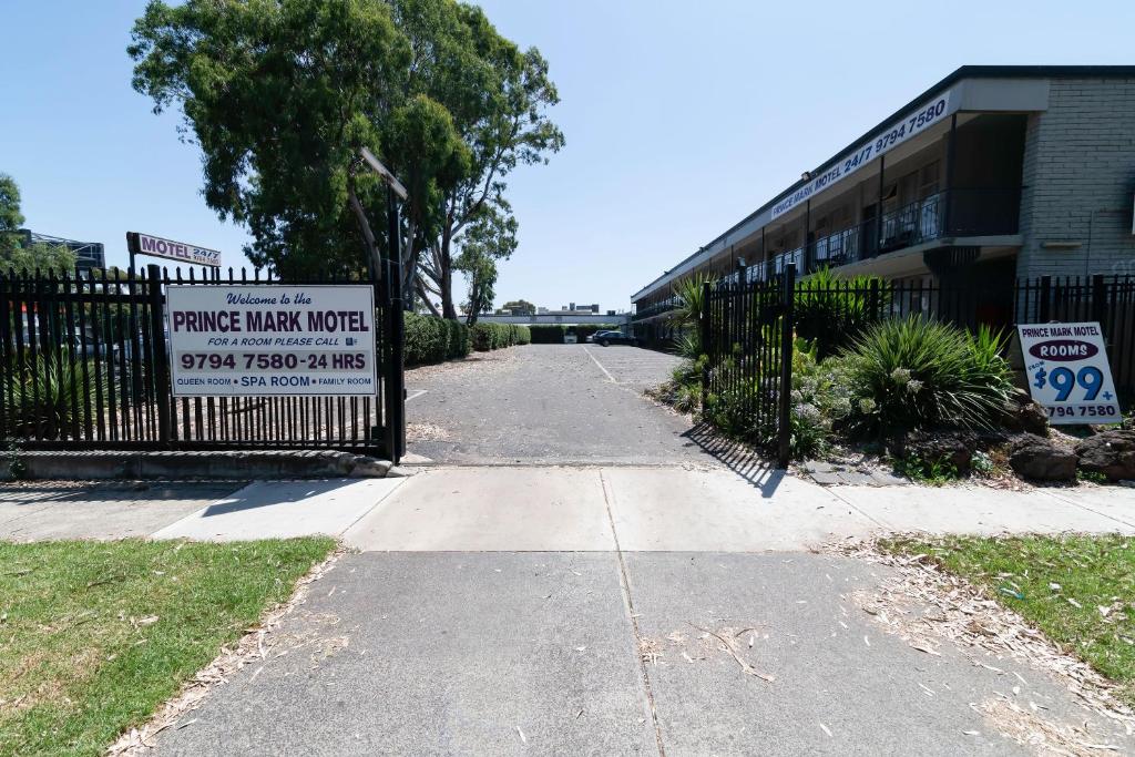 Prince Mark Motor Inn:Home