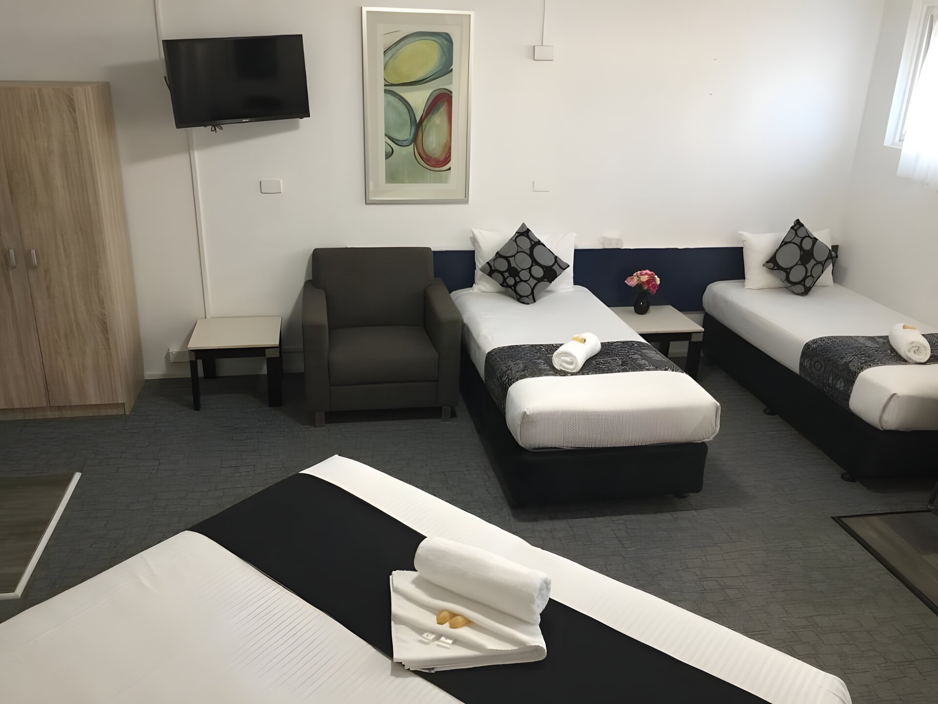 Bookings247: New Castle Motel