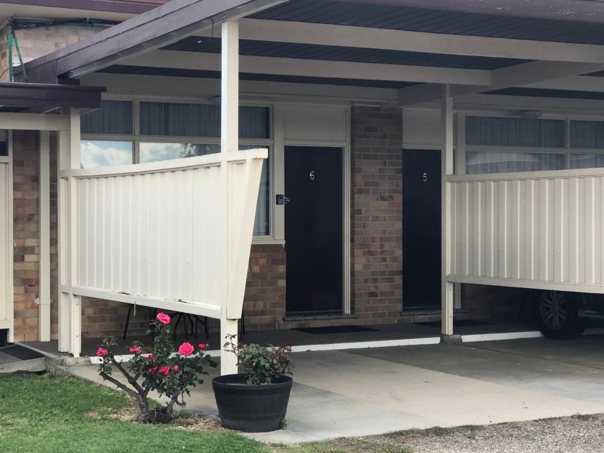 Bookings247: Royal Motel Tenterfield